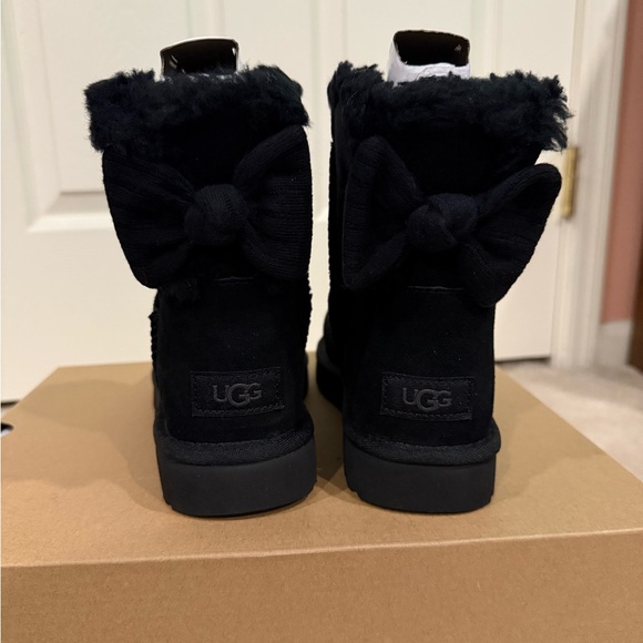 UGG | Shoes | Ugg Womens Mini Bailey Ribbed Bow | Poshmark